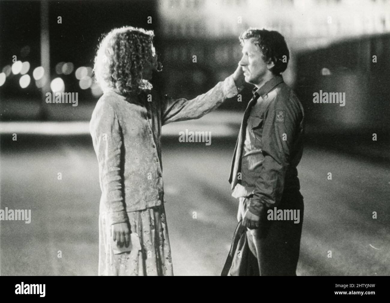 Der norwegische Schauspieler Robert Skjaerstad und die Schauspielerin ...