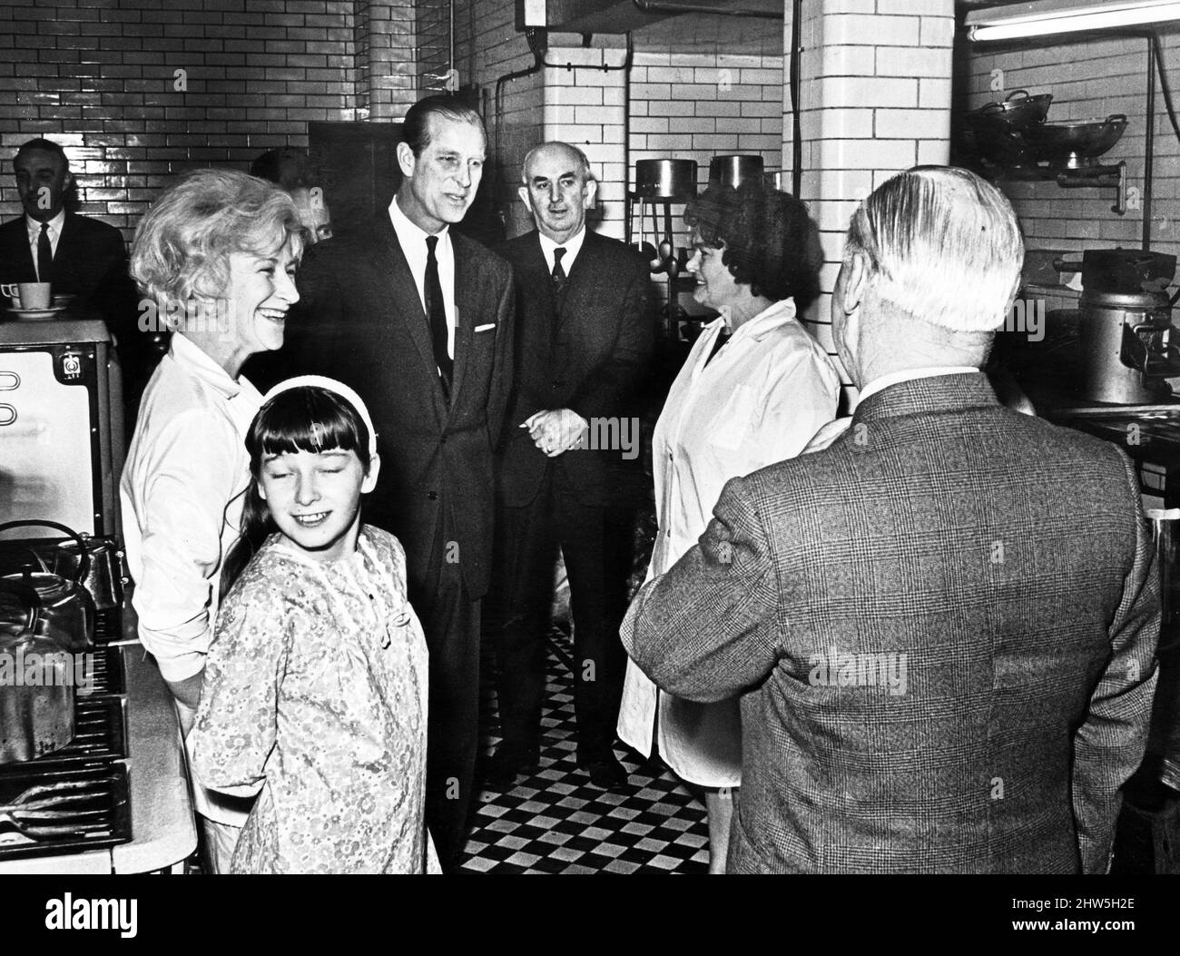 Die Küchenmitarbeiter im Boys Village, East Aberthaw, und einige ihrer ...