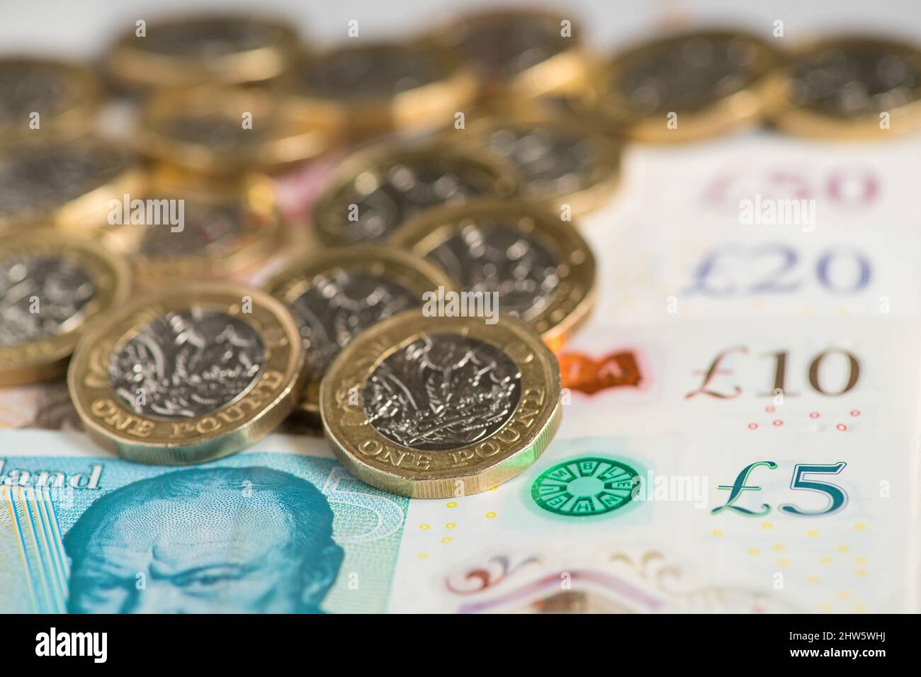 Inflation tax -Fotos und -Bildmaterial in hoher Auflösung – Alamy