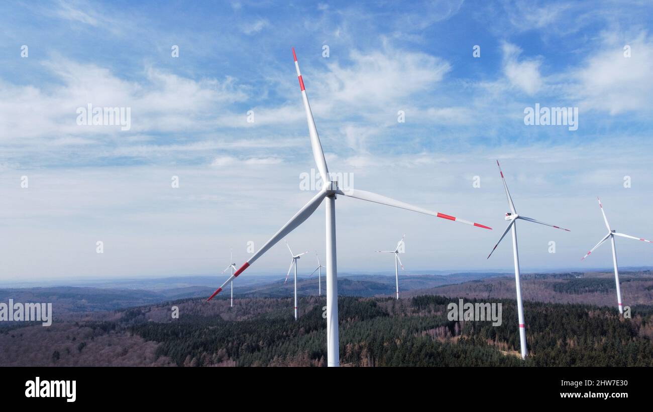 Turbinen bauen -Fotos und -Bildmaterial in hoher Auflösung – Alamy