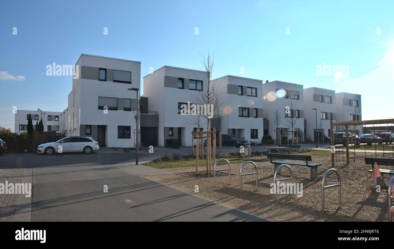 Moderner wohnungsbau -Fotos und -Bildmaterial in hoher Auflösung – Alamy