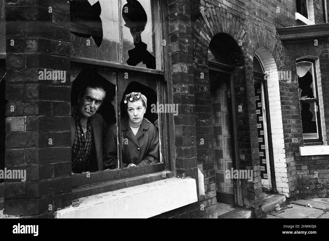 Bernard Youens und Jean Alexander, die Stan Ogden und seine Frau Hilda ...