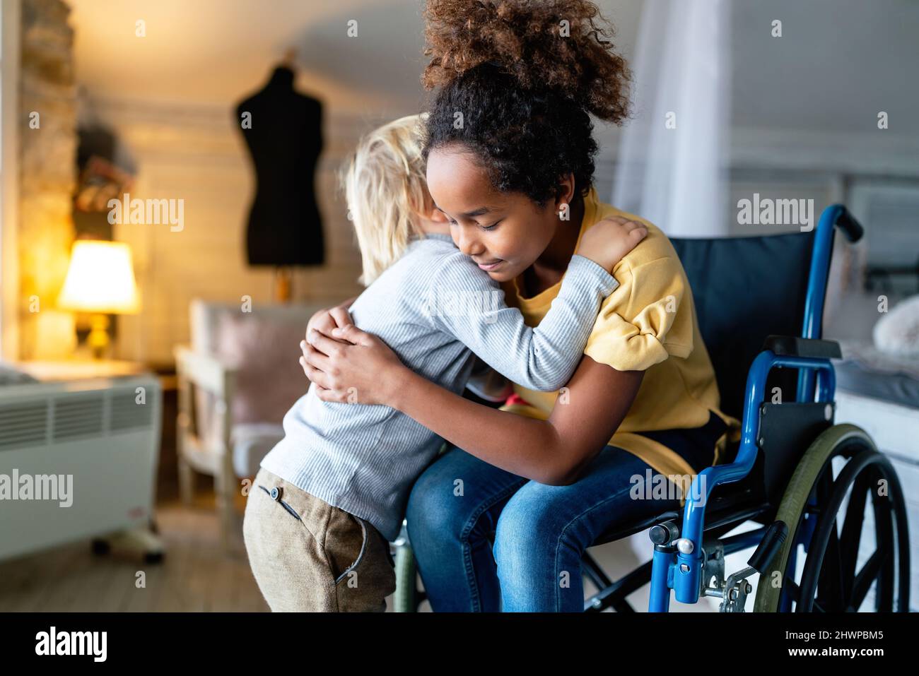 Kinder mit behinderung -Fotos und -Bildmaterial in hoher Auflösung ...