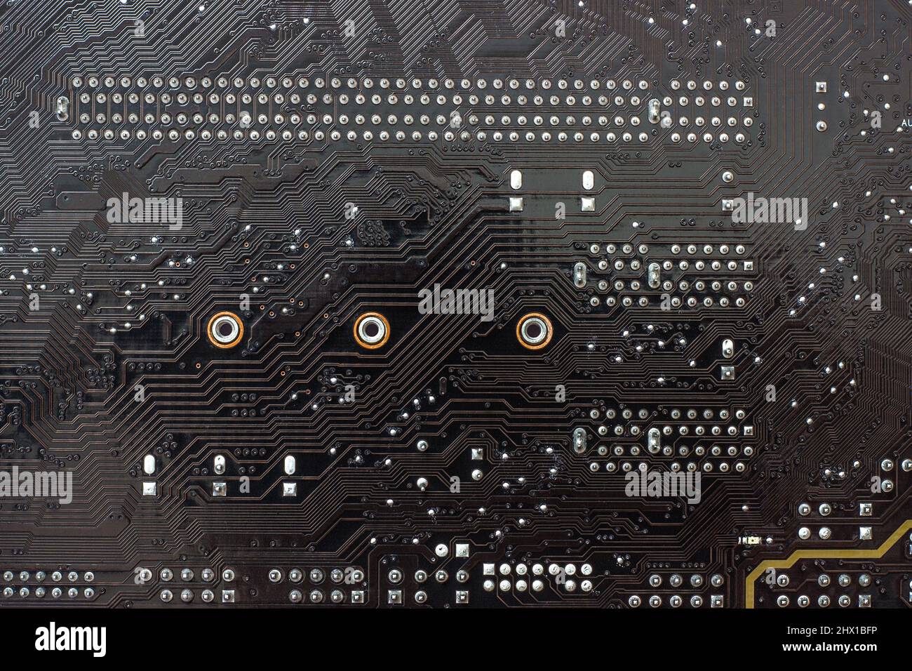 Elektronische leiterplatte mit computerchips -Fotos und -Bildmaterial in hoher Auflösung – Alamy