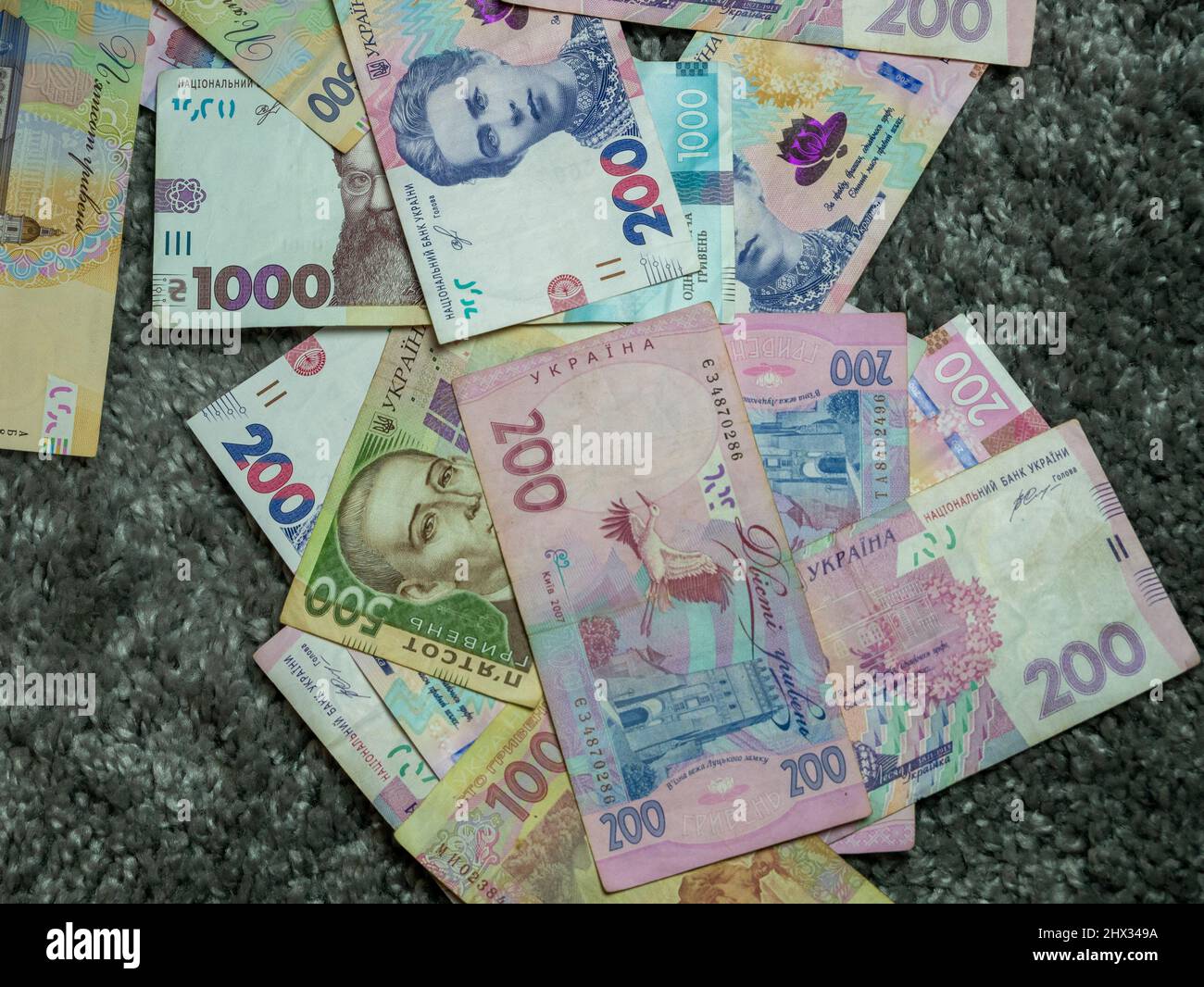 A lot of money -Fotos und -Bildmaterial in hoher Auflösung – Alamy