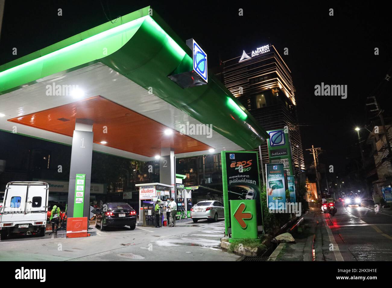 Bangchak tankstelle -Fotos und -Bildmaterial in hoher Auflösung – Alamy