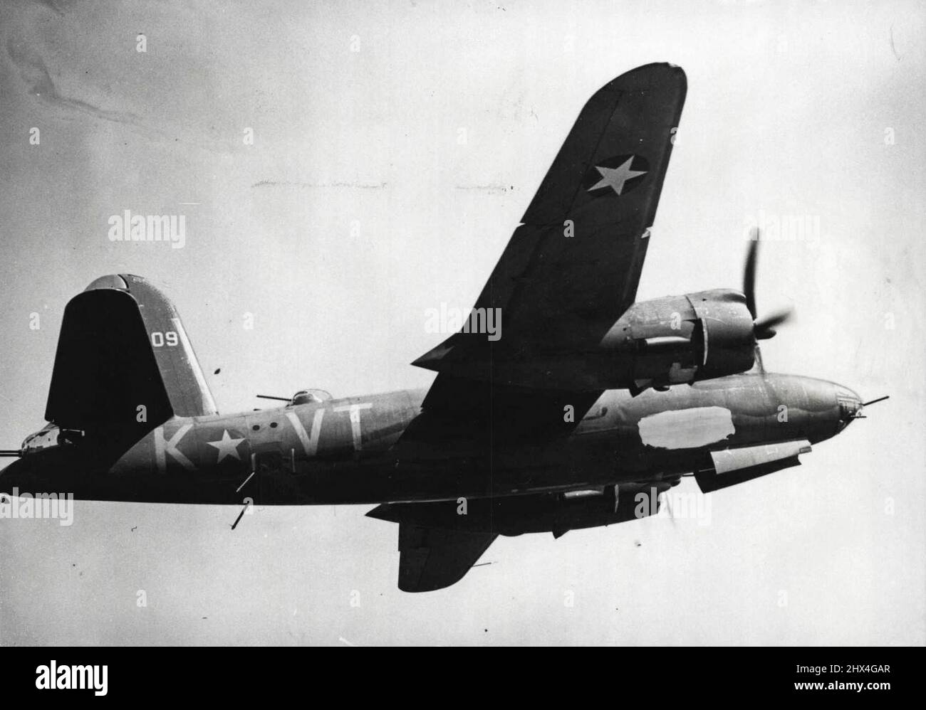 Ein 'Marodeur', der auf einem ***** abheben wird . Ein Bomber, der eine ...