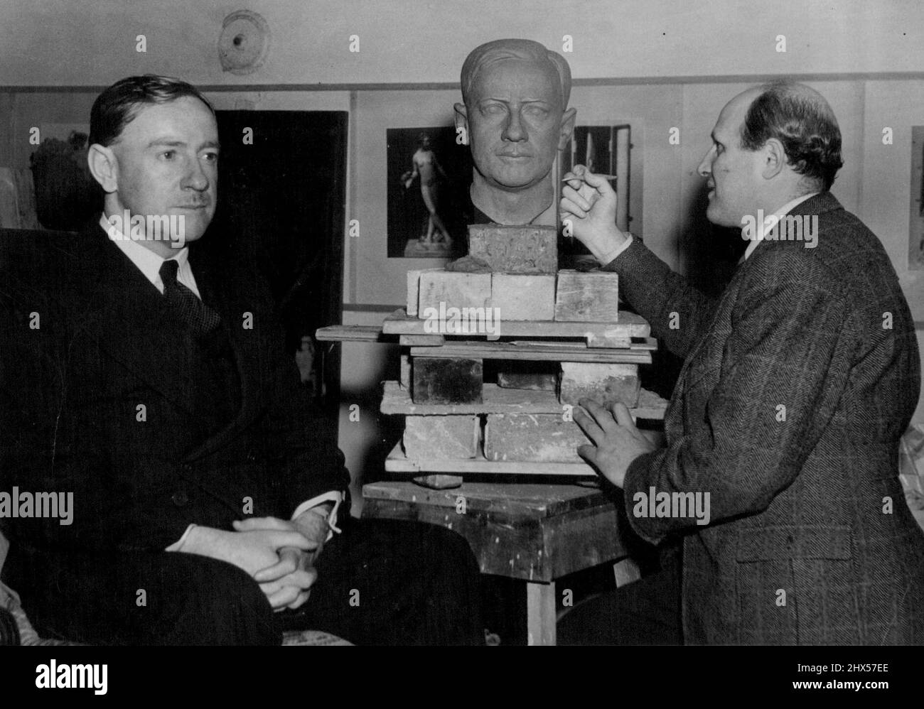 Sir percy claude spender -Fotos und -Bildmaterial in hoher Auflösung ...