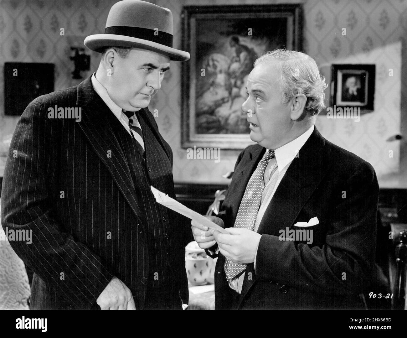 Charles Winninger Stockfotos und -bilder Kaufen - Alamy