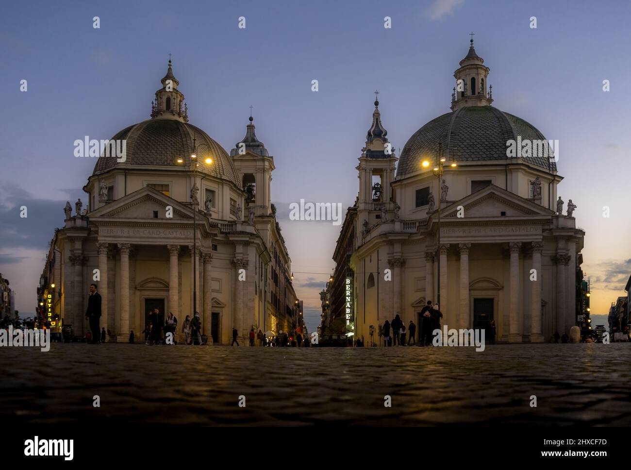 Chiese chiese chiese chiese chiese -Fotos und -Bildmaterial in hoher ...