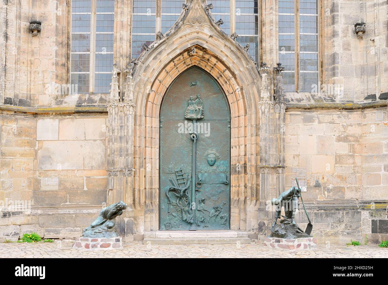Eingangsportal der johanniskirche oder st johanniskirche -Fotos und ...