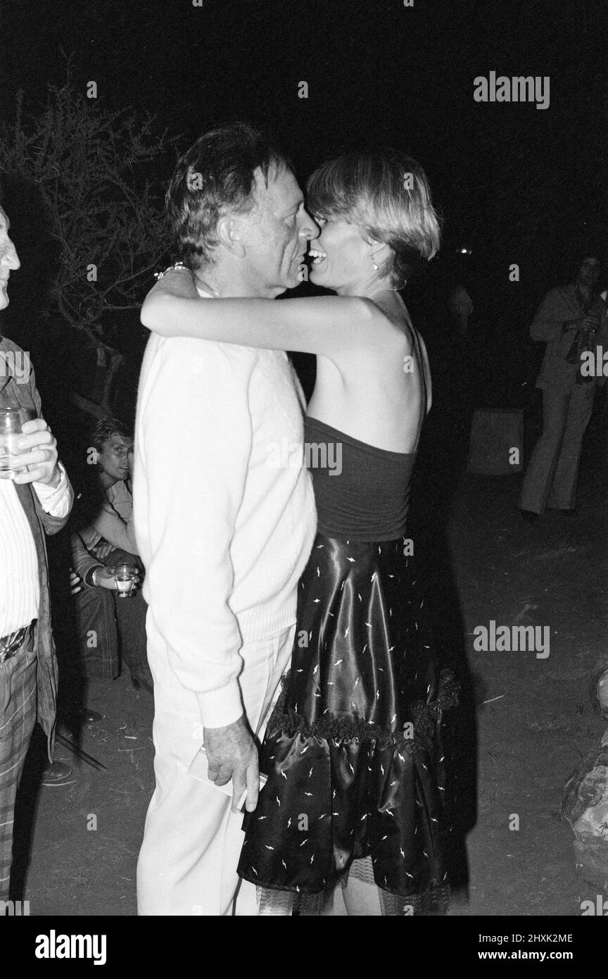 Richard burton and his wife suzy -Fotos und -Bildmaterial in hoher ...