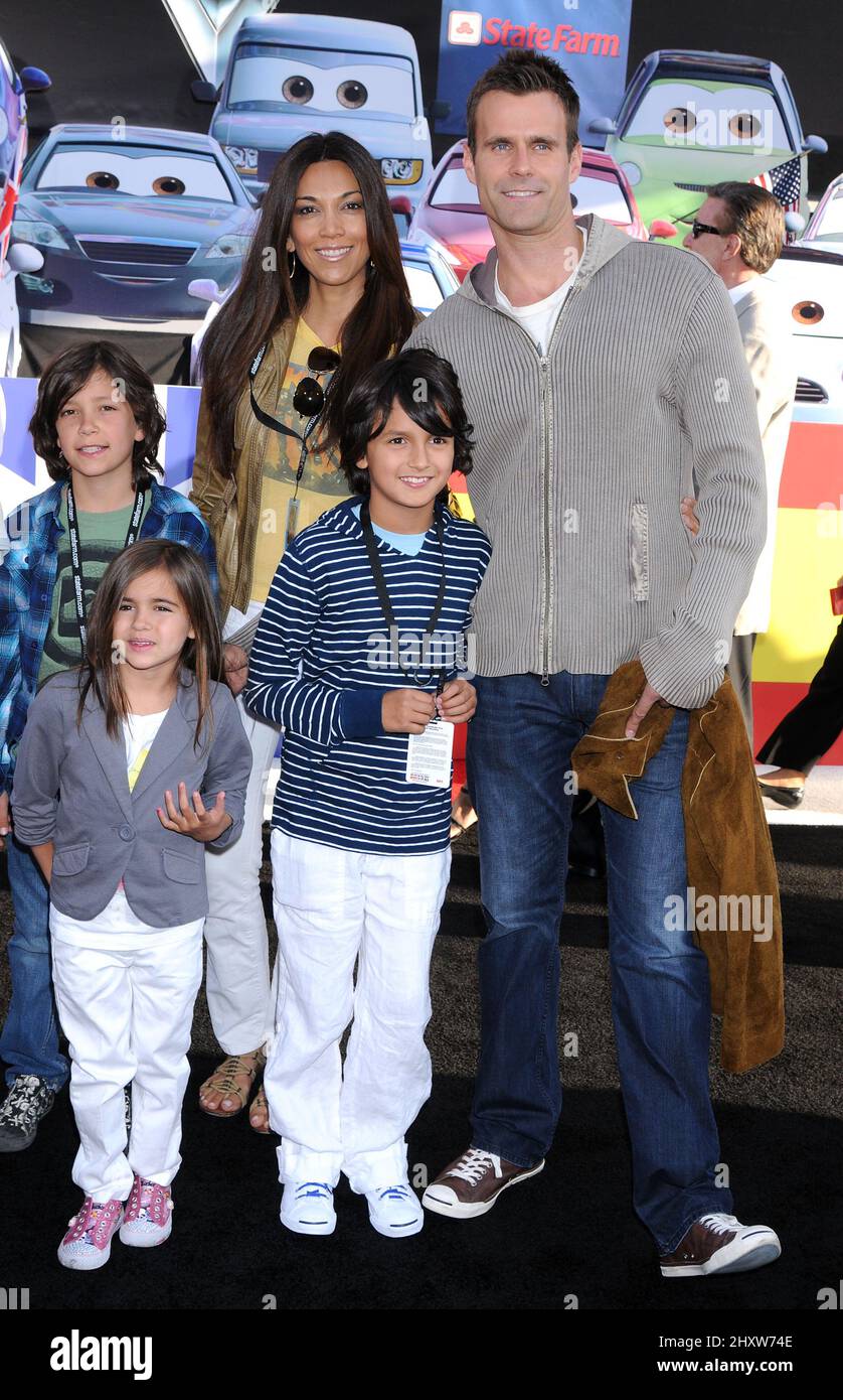 Cameron Mathison, Ehefrau Vanessa, Tochter Leila und Sohn Lucas bei der ...