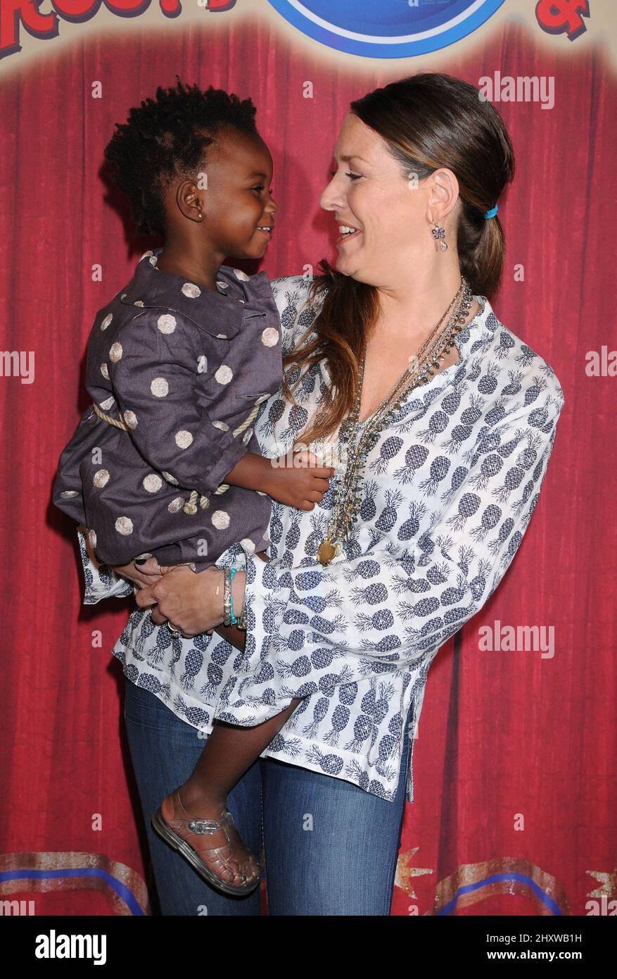 Joely Fisher und ihre Tochter Luna bei Ringling Bros. & Barnum und der ...