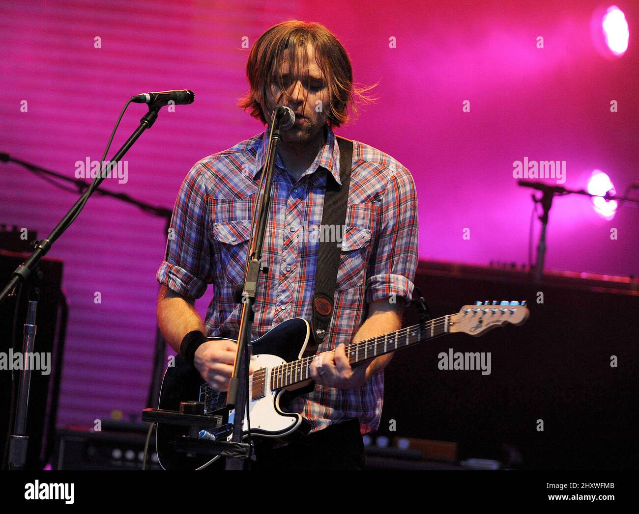 Benjamin Gibbard von Death Cab for Cutie tritt auf der Bühne im Koka ...