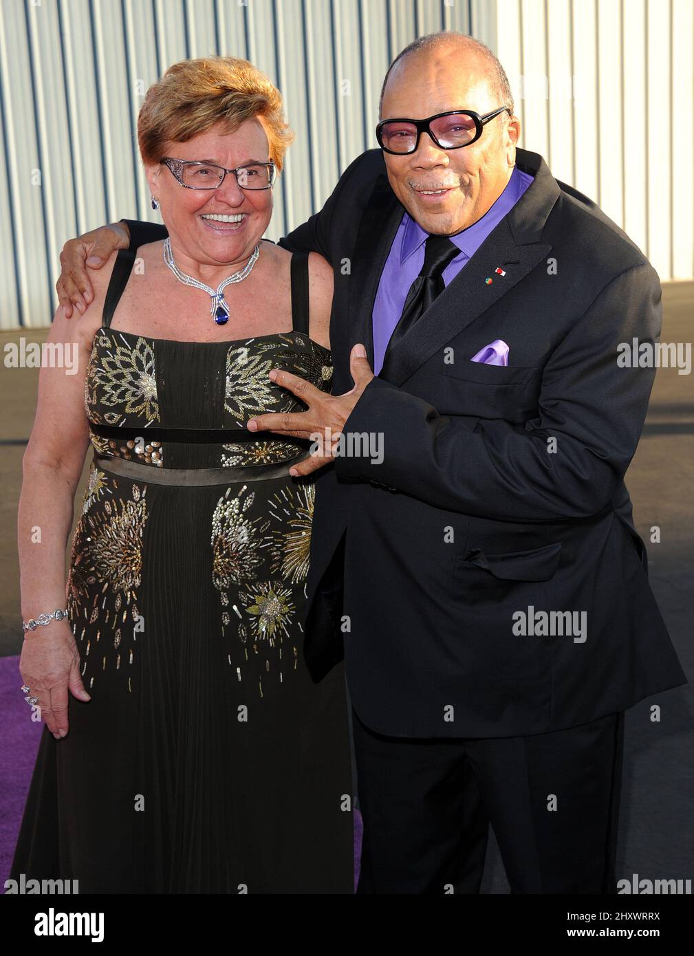 Claude Mann und Quincy Jones nahmen an der jährlichen Black-Tie Gala ...