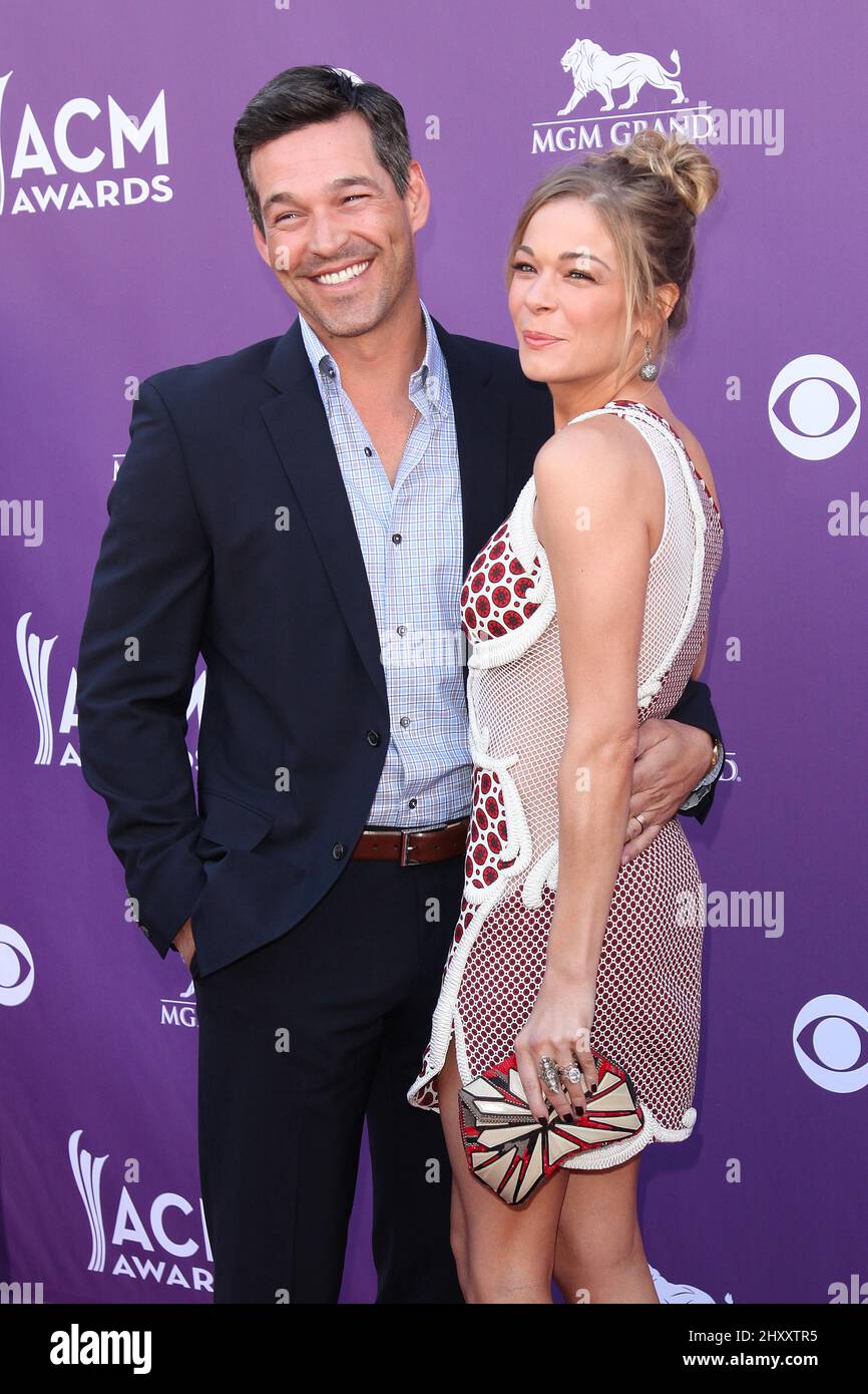Eddie Cibrian, LeAnn Rimes bei der Ankunft bei den jährlichen Academy ...