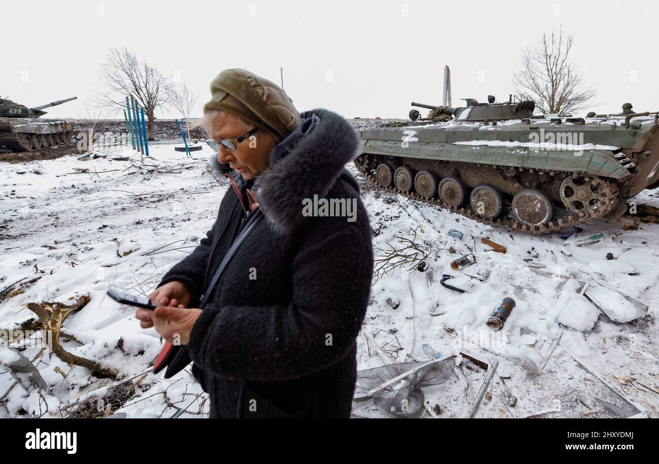 Ansichten der Stadt Volnovakha in der Volksrepublik Donezk (DPR), die ...