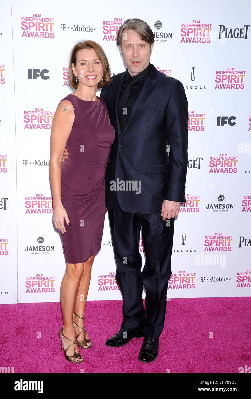 Hanne jacobsen und mads mikkelsen -Fotos und -Bildmaterial in hoher ...