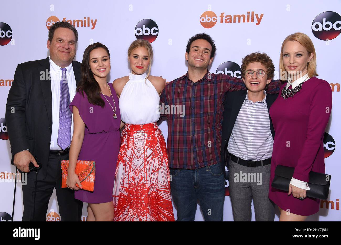 Jeff Garlin, Hayley Orrantia, AJ Michalka, Troy Gentile, Sean Giambrone ...