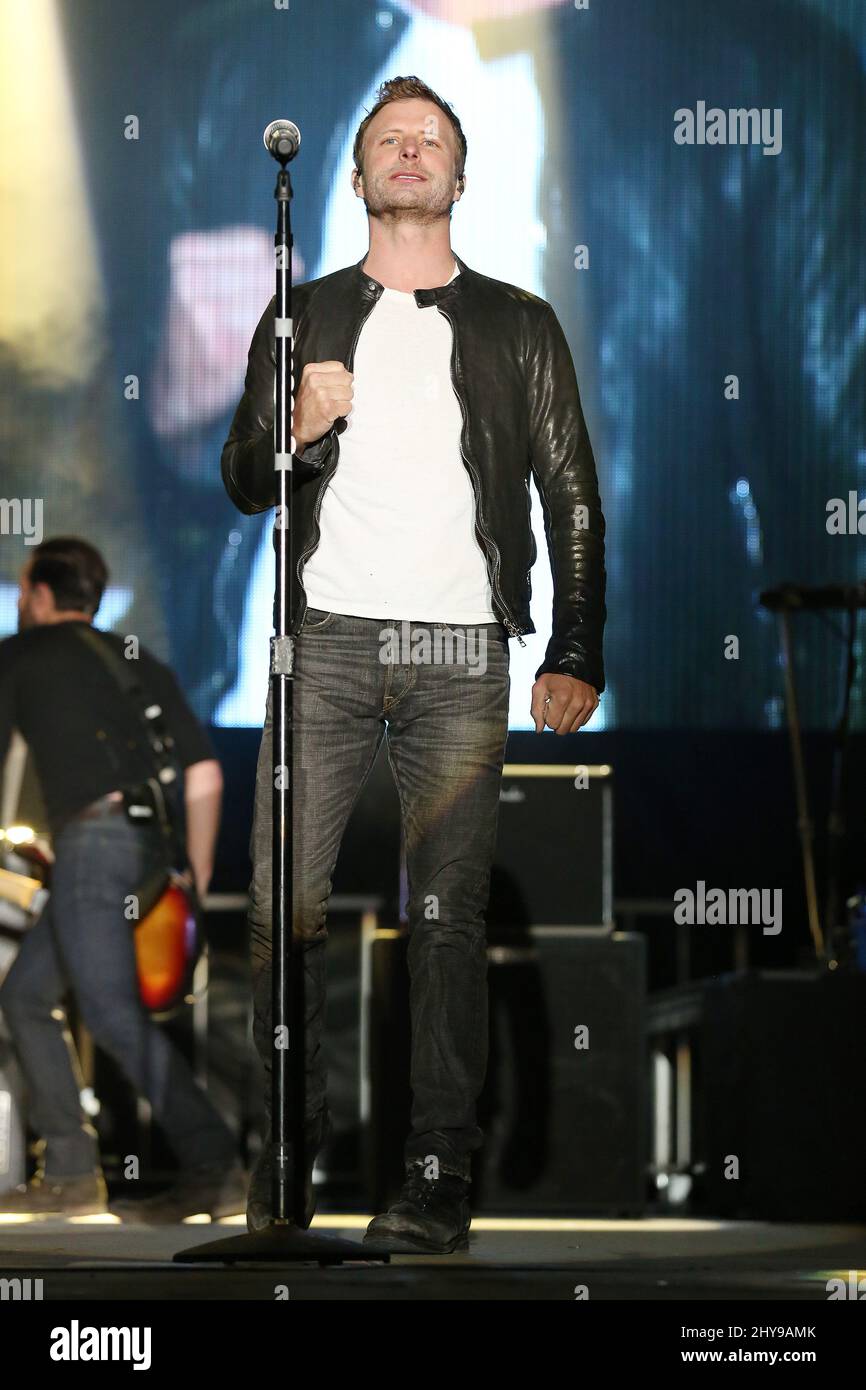 Tritt am Freitag, den 1. April 4. 2016, in Las Vegas, NV, beim ...