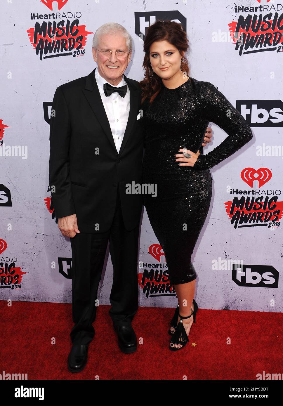 Meghan trainor and gary trainor -Fotos und -Bildmaterial in hoher Auflösung – Alamy