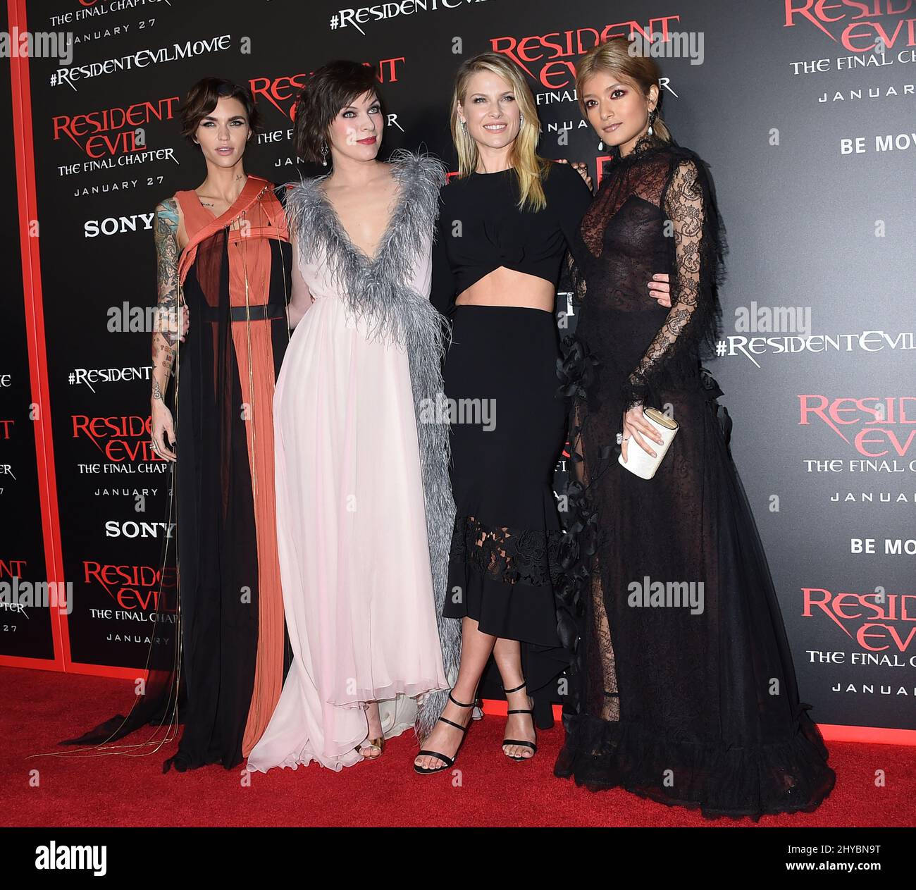 Ruby Rose, Milla Jovovovich, Ali Larter und Rola bei der Premiere von ...