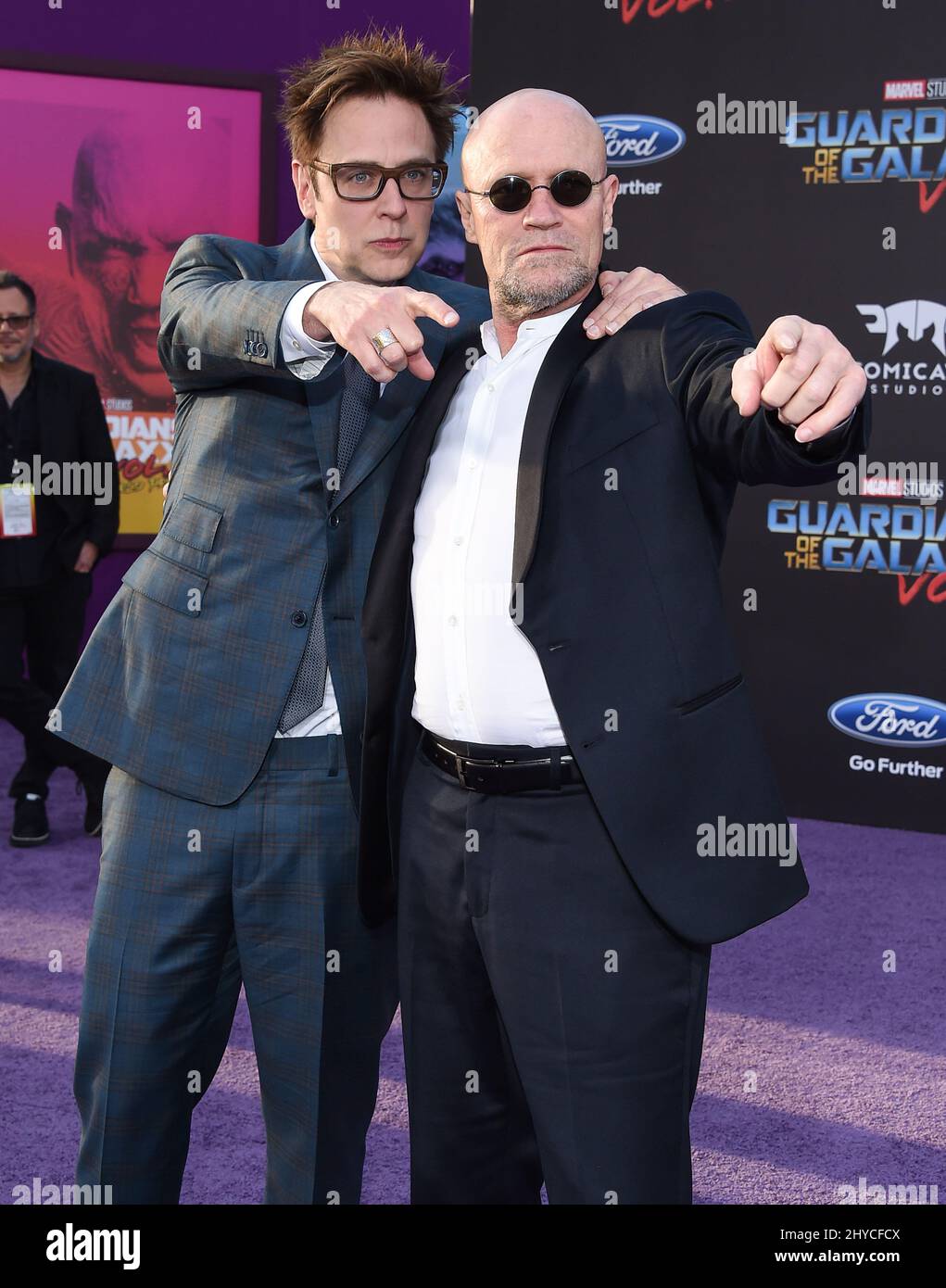 James Gunn und Michael Rooker bei der Weltpremiere von Guardians of the ...