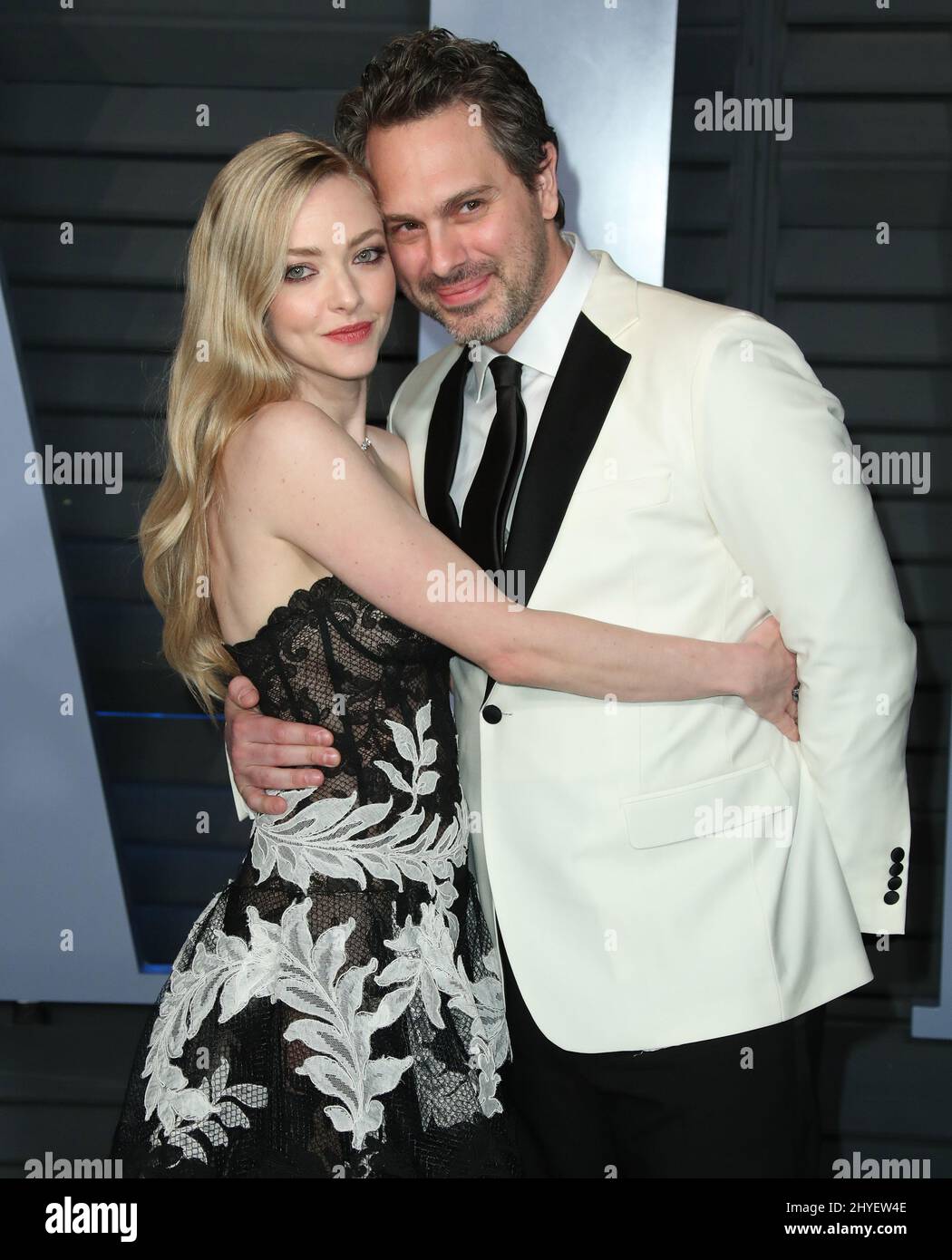 Amanda Seyfried und Thomas Sadoski bei der Vanity Fair Oscar-Party 2018 ...
