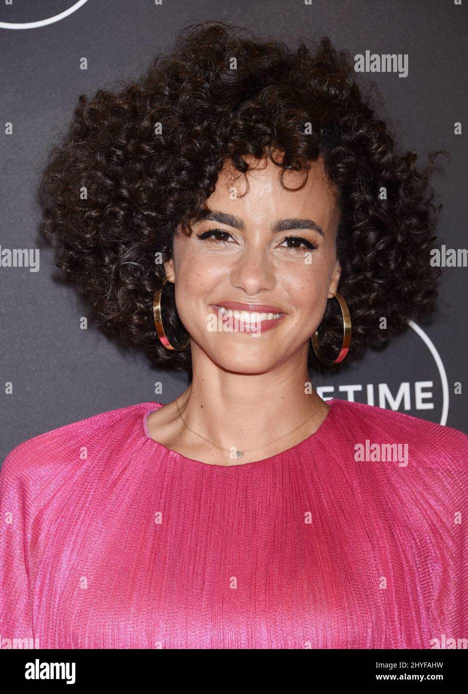 Parisa Fitz-Henley beim Lifetime's „Harry & Meghan: A Royal Romance ...