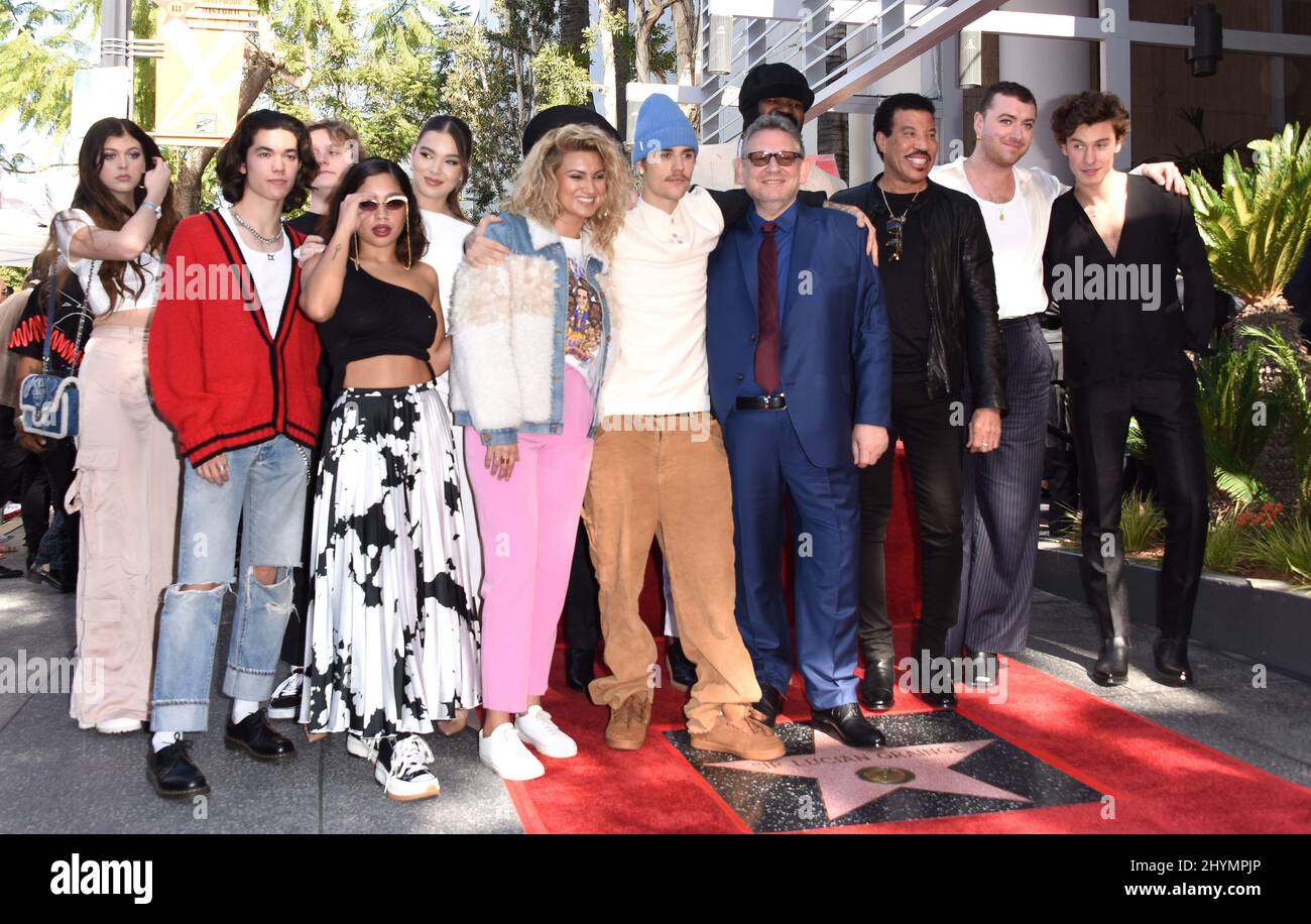 Kiana Lede, Hailee Steinfeld, Tori Kelly, Justin Bieber, Sir Lucian ...