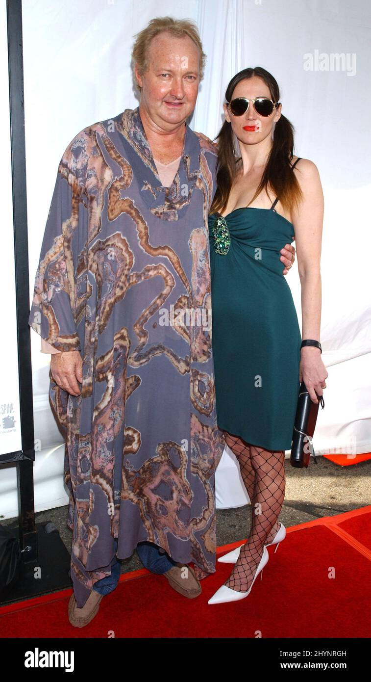 Randy quaid und evi quaid -Fotos und -Bildmaterial in hoher Auflösung ...
