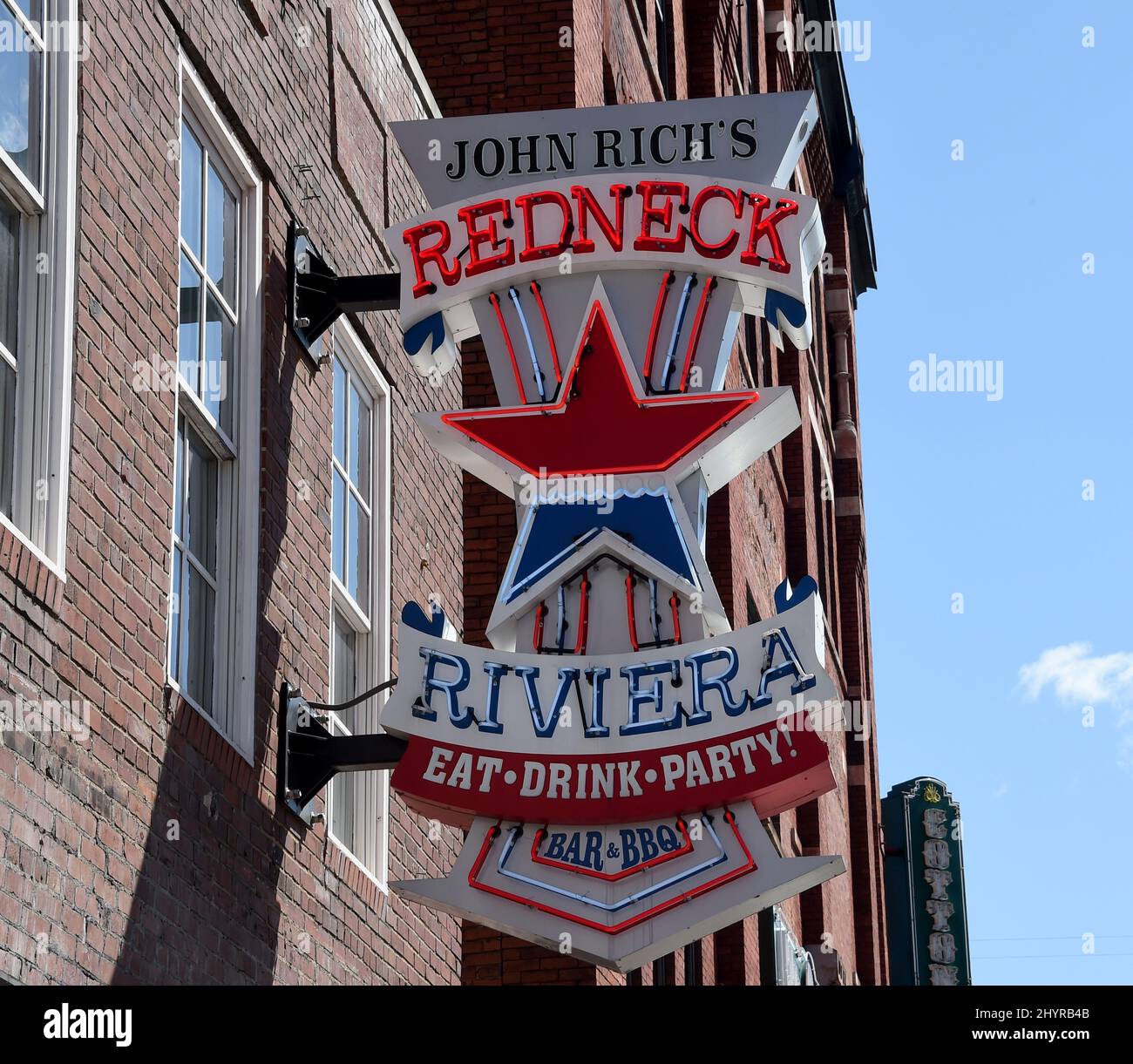 Zuerst Zu Seinem Redneck Riviera Bar Bbq Am Unteren Broadway Stockfotos ...