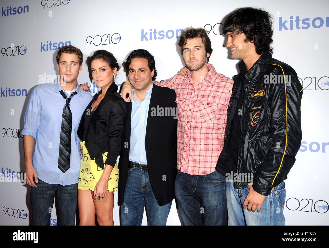 Ryan eggold beitreten -Fotos und -Bildmaterial in hoher Auflösung – Alamy