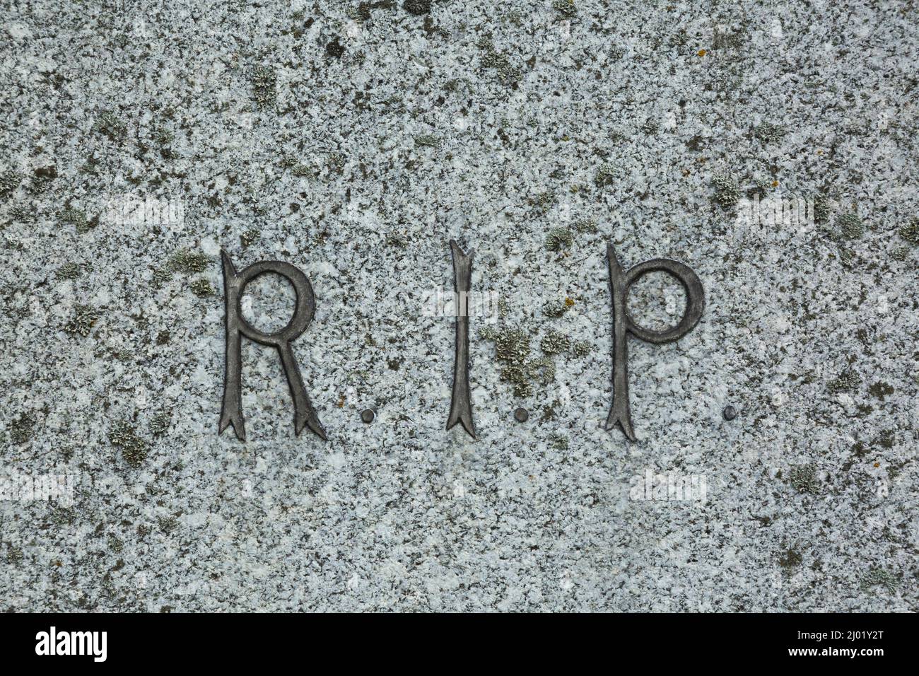 R.I.P. Inschrift auf Granit-Grabstein Stockfotografie - Alamy