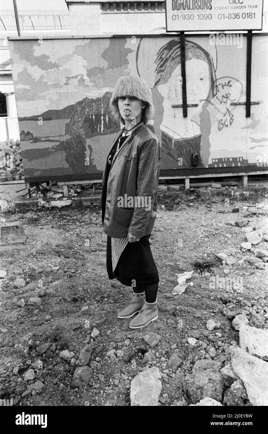 Punk-Schauspielerin und Sängerin Toyah Willcox in Covent Garden, London ...