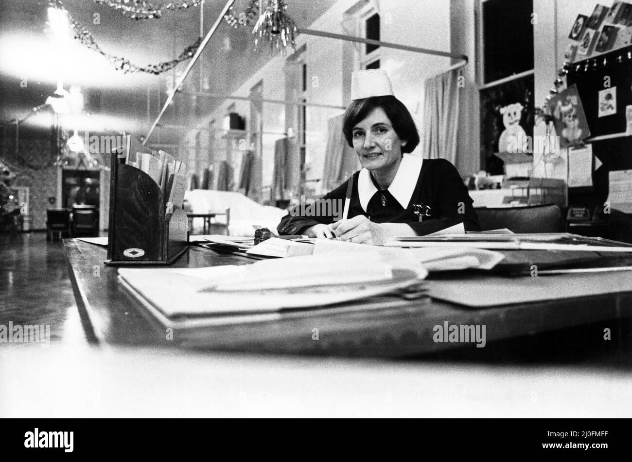 Nhs royal victoria infirmary hospital Schwarzweiß-Stockfotos und ...