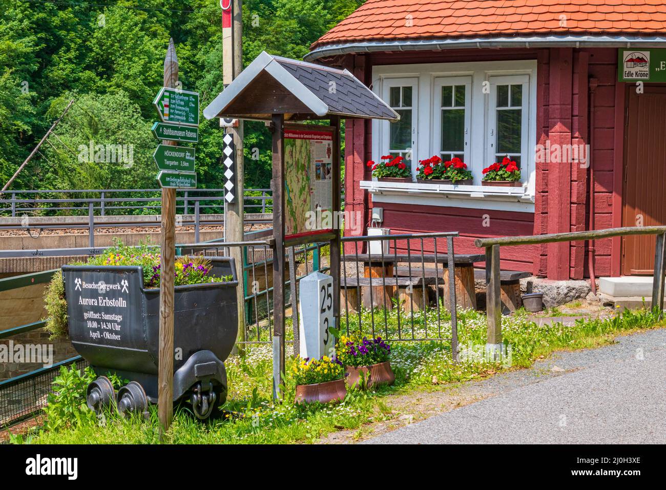 Freital bahnhof -Fotos und -Bildmaterial in hoher Auflösung – Alamy