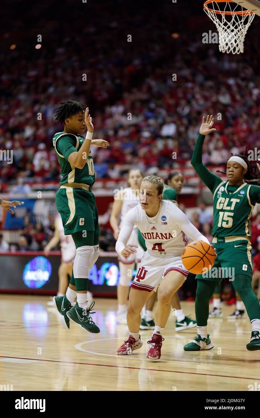 Bloomington, Usa. 19. März 2022. Die Indiana Hoosiers-Wache Nicole ...