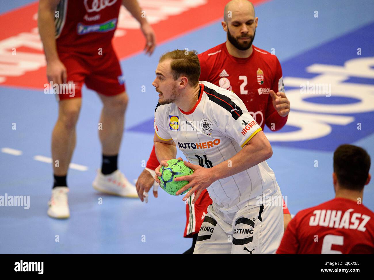 Tim ZECHEL (GER) Action, Herren Handball-Landspiel, Freundschaftsspiel ...