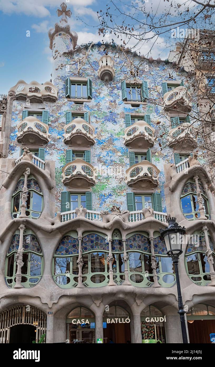 Keramik batllo -Fotos und -Bildmaterial in hoher Auflösung – Alamy