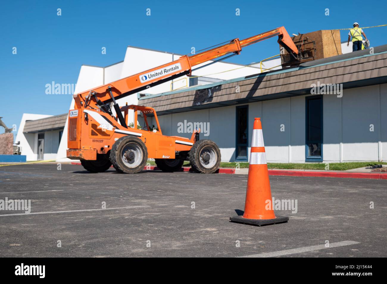 Caution forklift -Fotos und -Bildmaterial in hoher Auflösung – Alamy