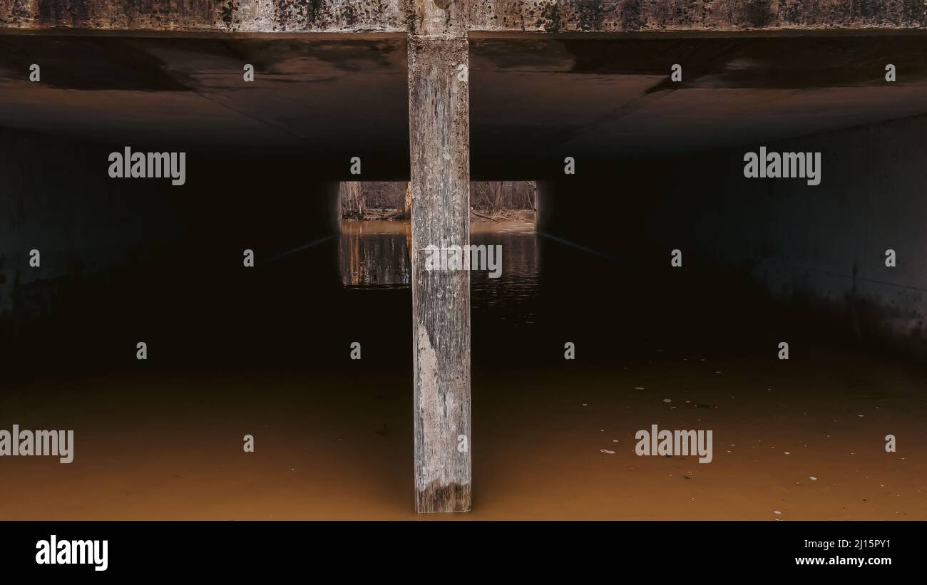 Flood tunnel -Fotos und -Bildmaterial in hoher Auflösung – Alamy