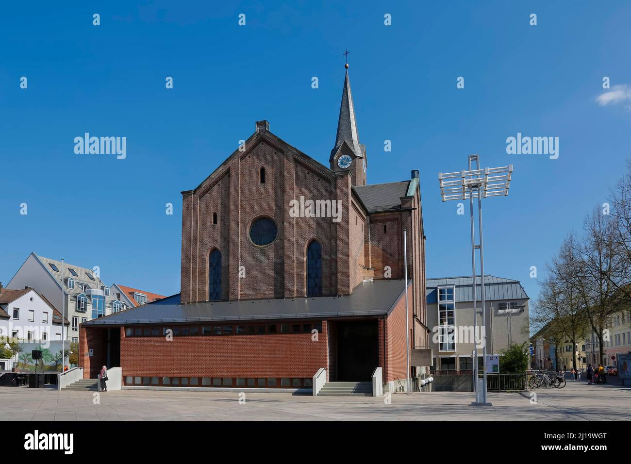Petruskirche, evangelische Stadtkirche, Kirchturm, Uhr, Petrusplatz ...