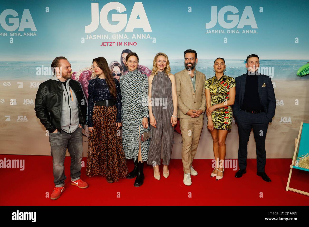 Julia hartmann where -Fotos und -Bildmaterial in hoher Auflösung ...