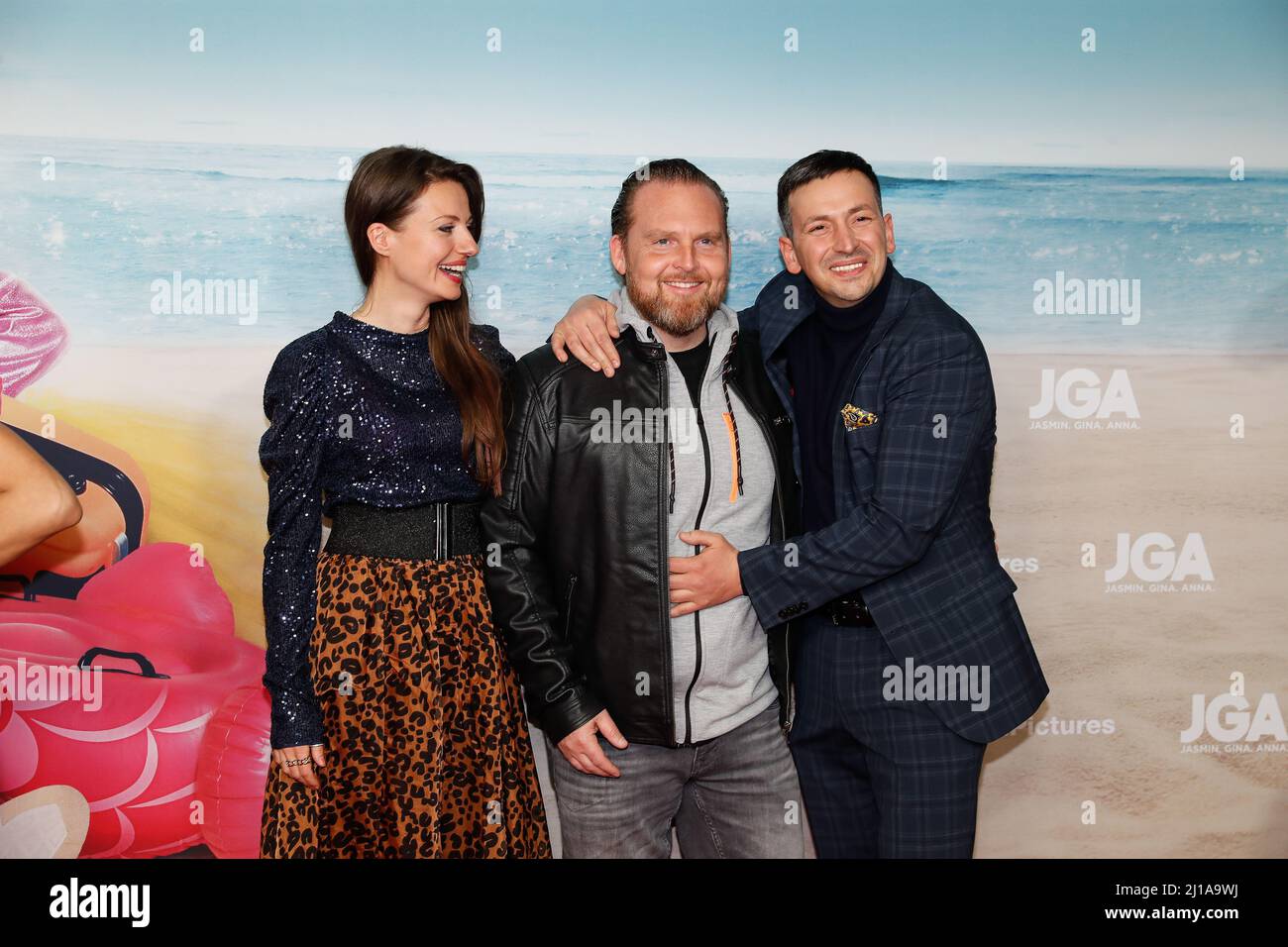 Julia hartmann where -Fotos und -Bildmaterial in hoher Auflösung ...