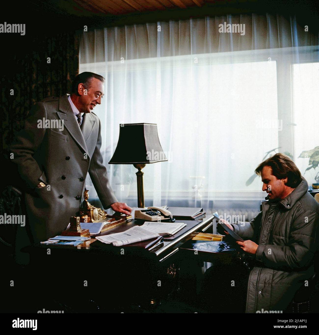 Derrick, ZDF Krimiserie, Deutschland, 1981, Folge: Kein Garten Eden ...