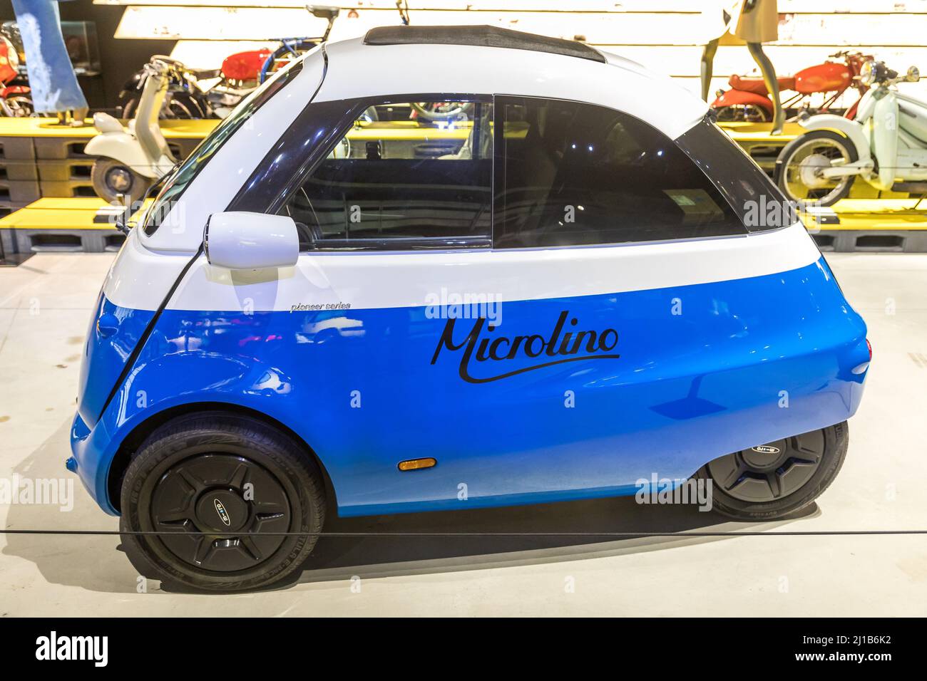 Microlino elektroauto -Fotos und -Bildmaterial in hoher Auflösung – Alamy