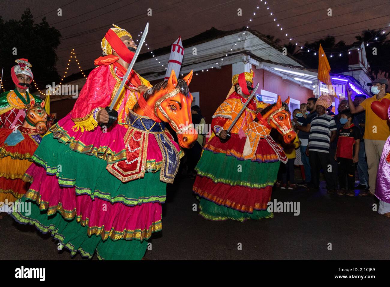 Gode modni -Fotos und -Bildmaterial in hoher Auflösung – Alamy