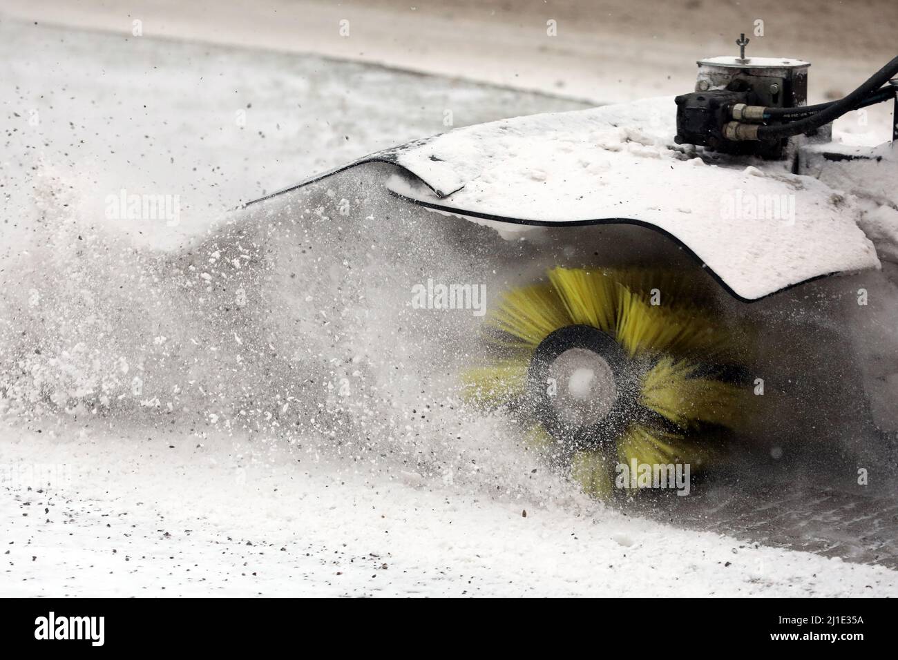 Schneefräse berlin -Fotos und -Bildmaterial in hoher Auflösung – Alamy